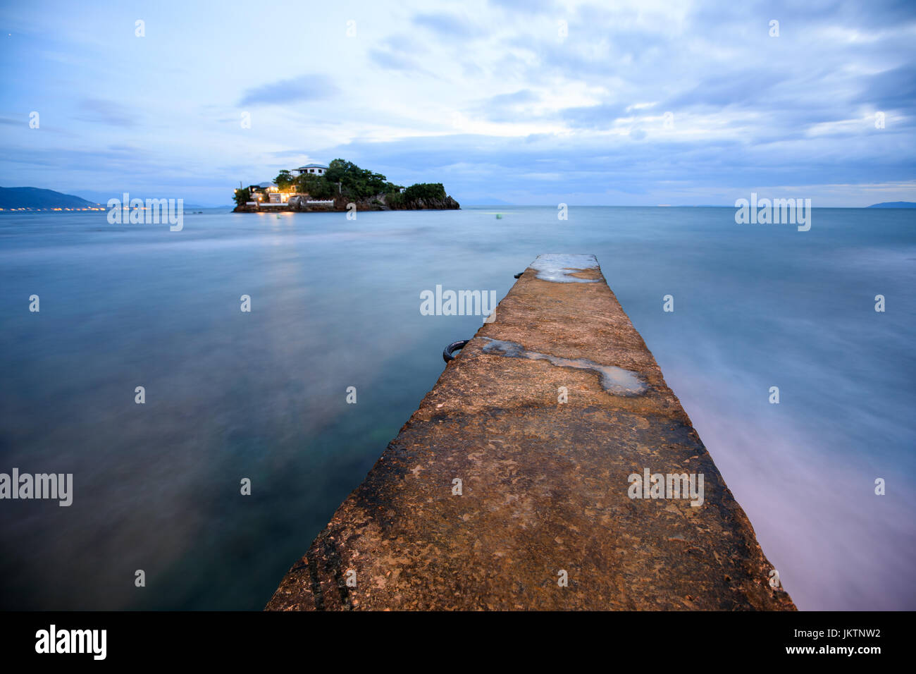 Anilao philippine sea hi-res stock photography and images - Alamy