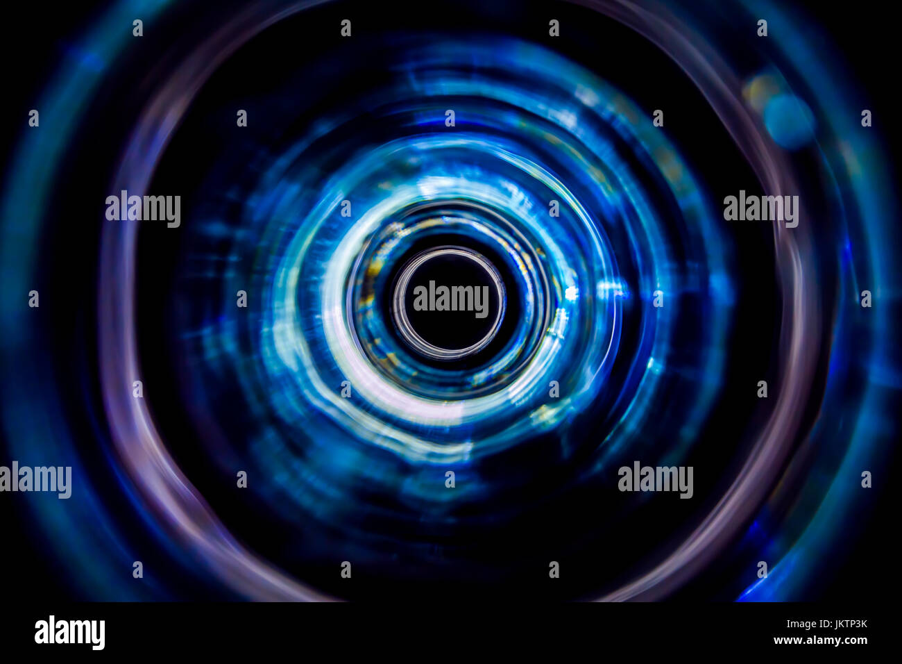 Visible sound waves hi-res stock photography and images - Alamy