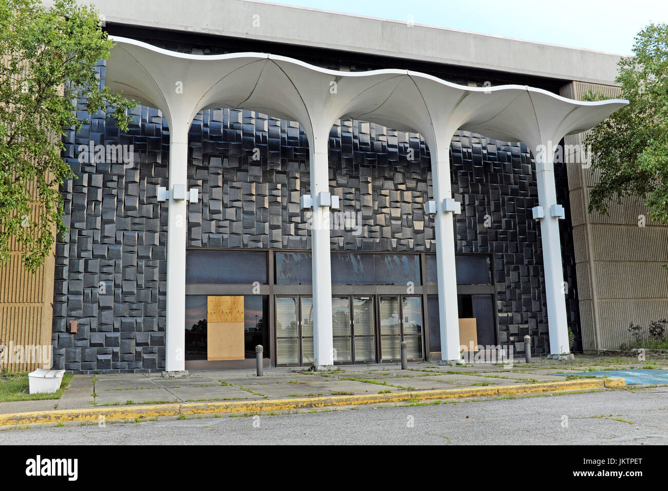 Euclid Square Mall, a regional shopping mall opened in 1997, excelled ...