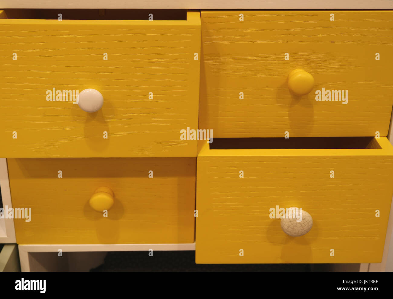 Closing drawer hi-res stock photography and images - Alamy