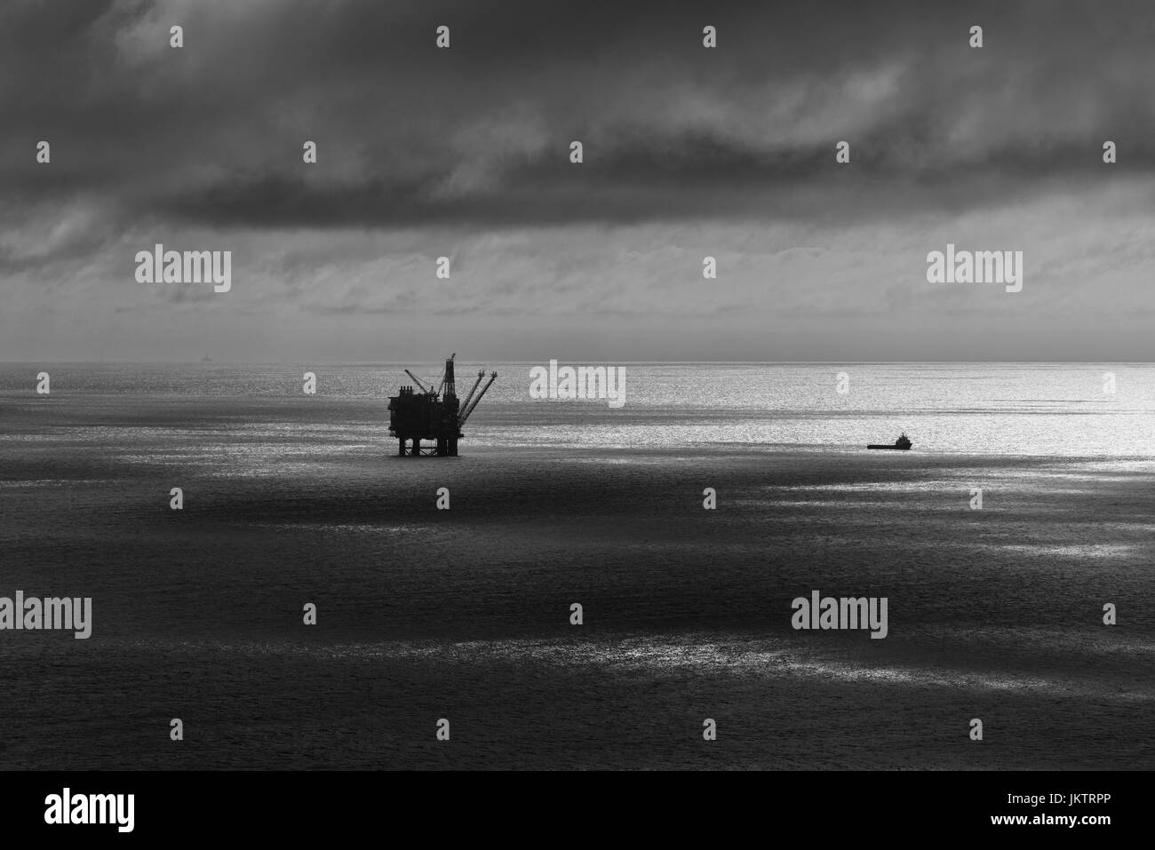 Oil rig north sea oil rig scotland Black and White Stock Photos ...