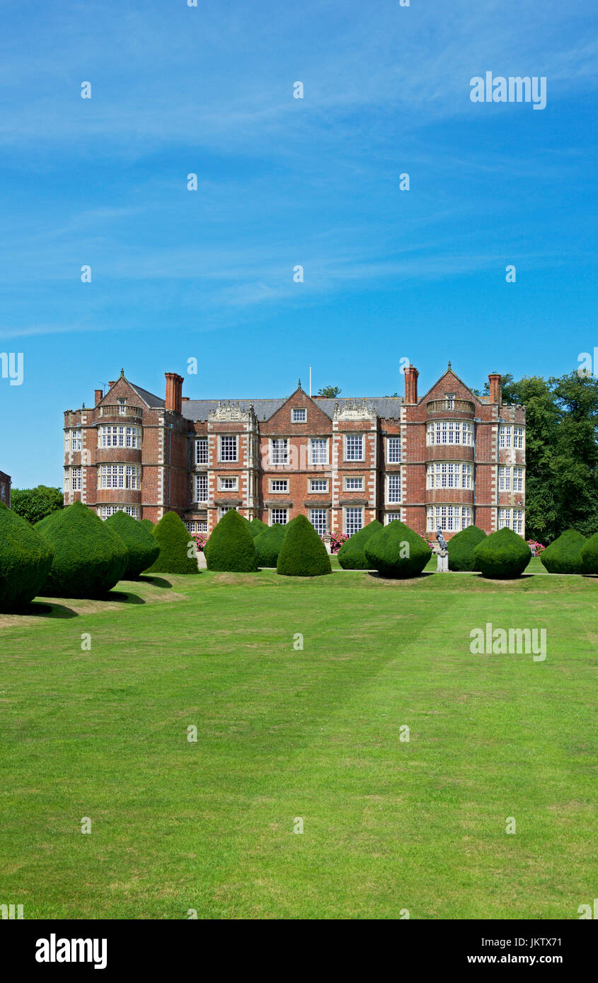 Burton agnes hall garden hi-res stock photography and images - Alamy