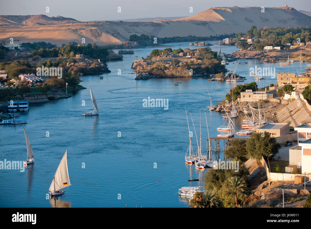 First cataract of the nile hi-res stock photography and images - Alamy