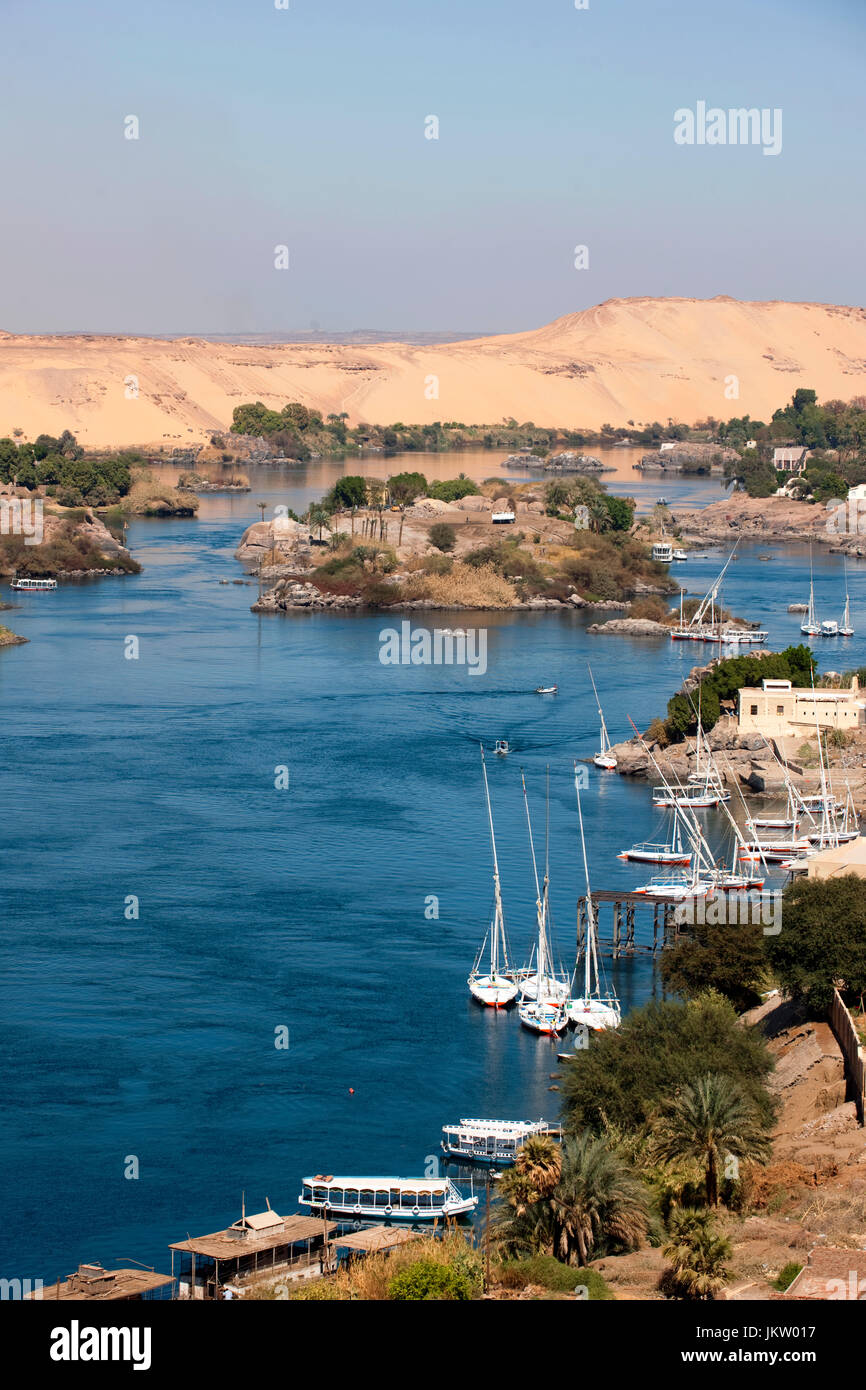 First cataract of the nile hi-res stock photography and images - Alamy