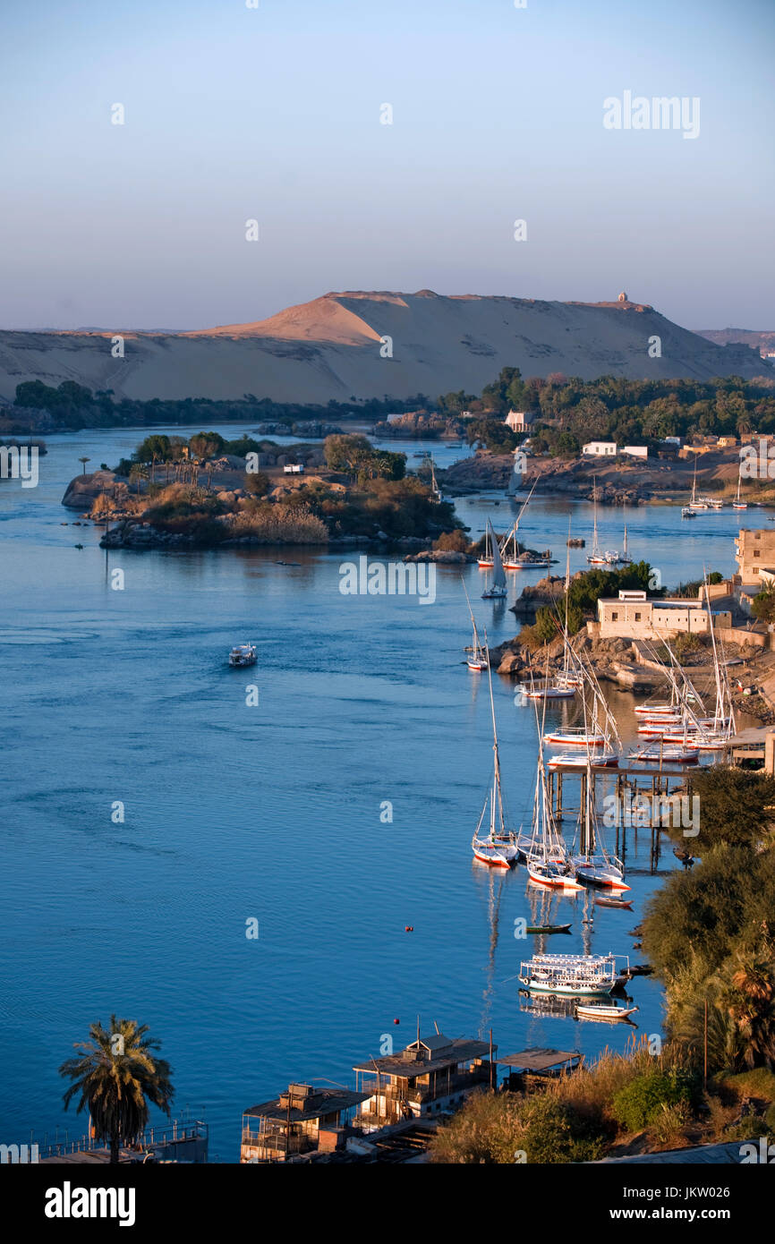 Aegypten, Assuan, Erster Katarakt Stock Photo - Alamy