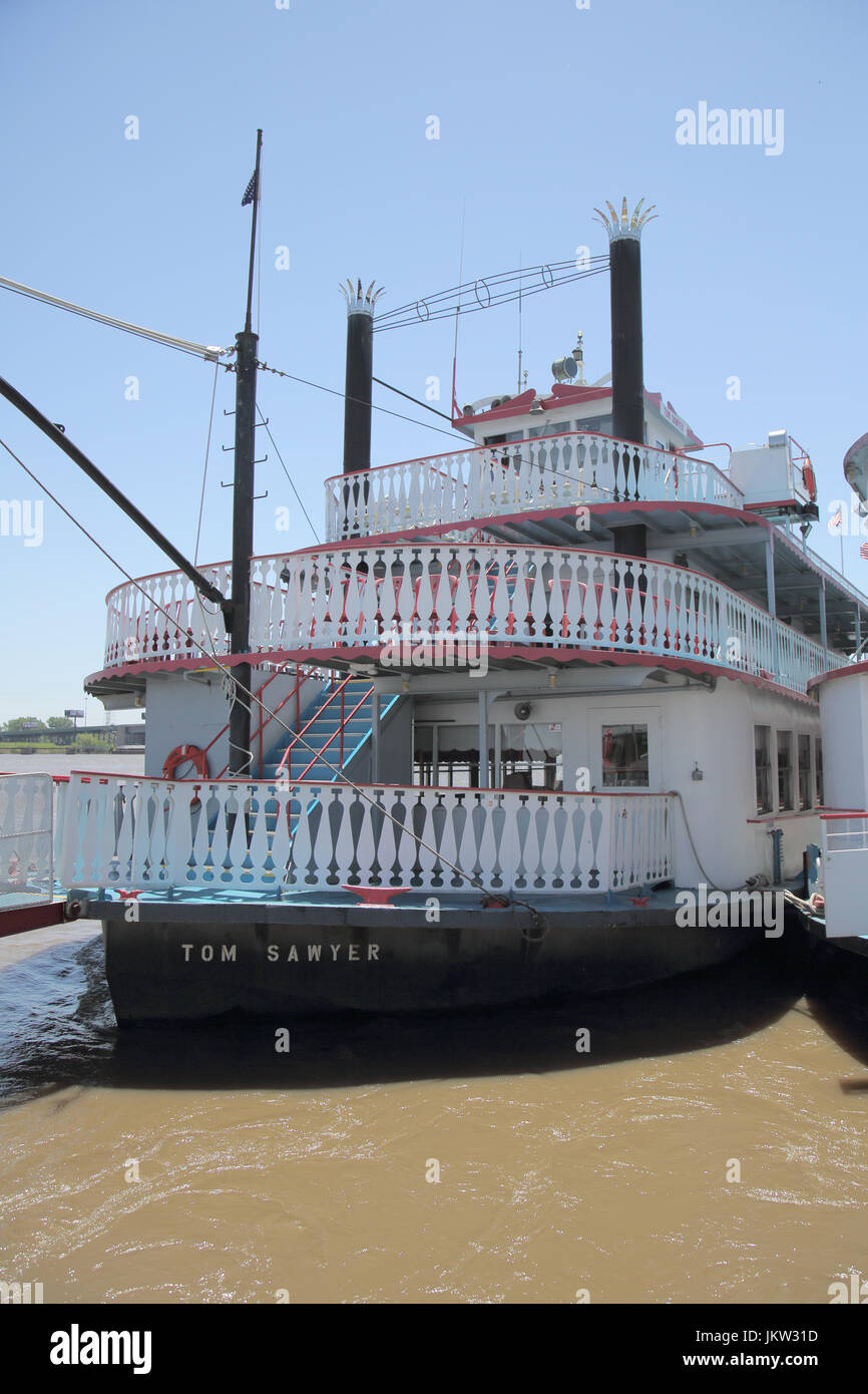 st louis riverboats on the mississippi river in missouri Stock Photo ...