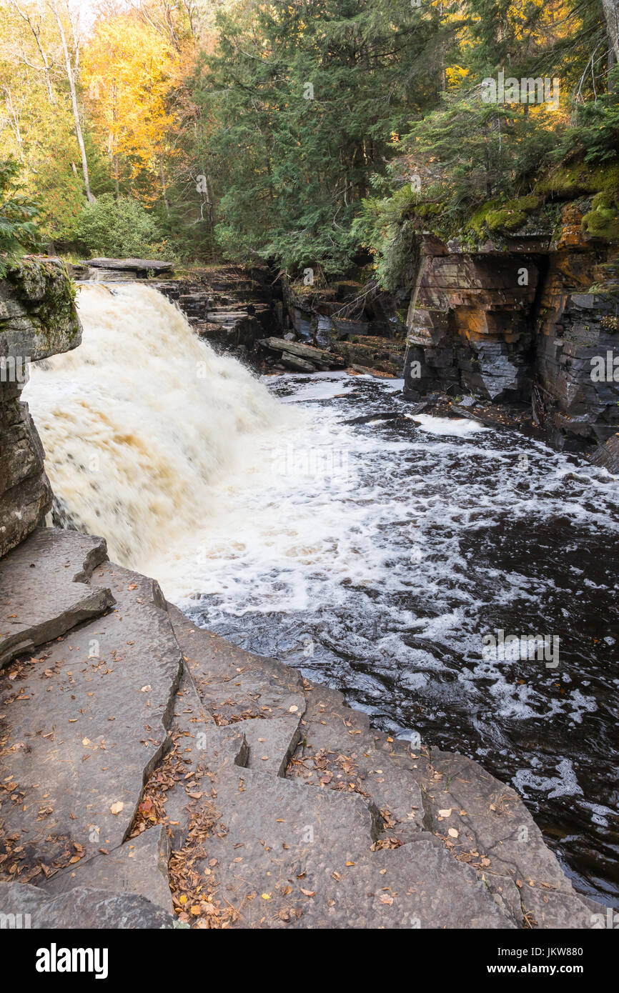 Sturgeon river hi-res stock photography and images - Alamy