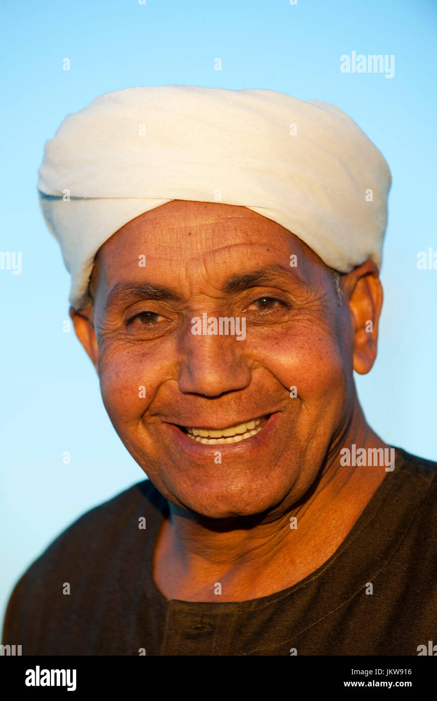 ägypten mann hi-res stock photography and images - Alamy