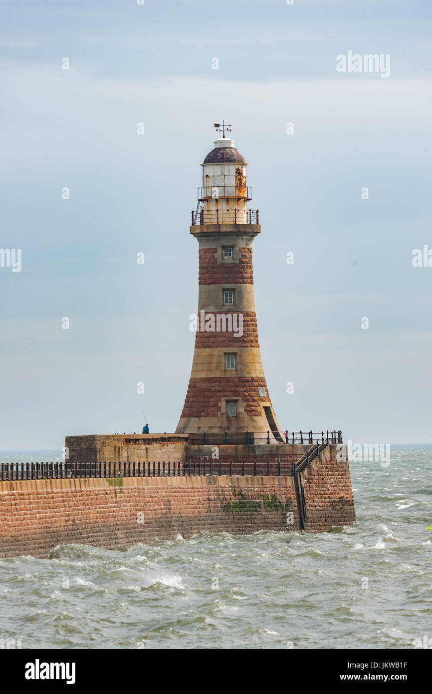 Roker lighthouse and Pier,Sunderland Stock Photo - Alamy
