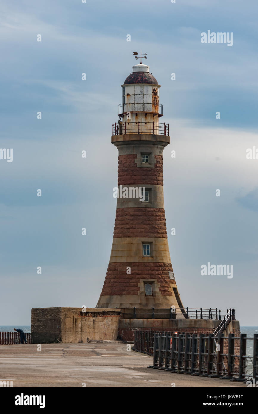 Roker lighthouse and Pier,Sunderland Stock Photo - Alamy