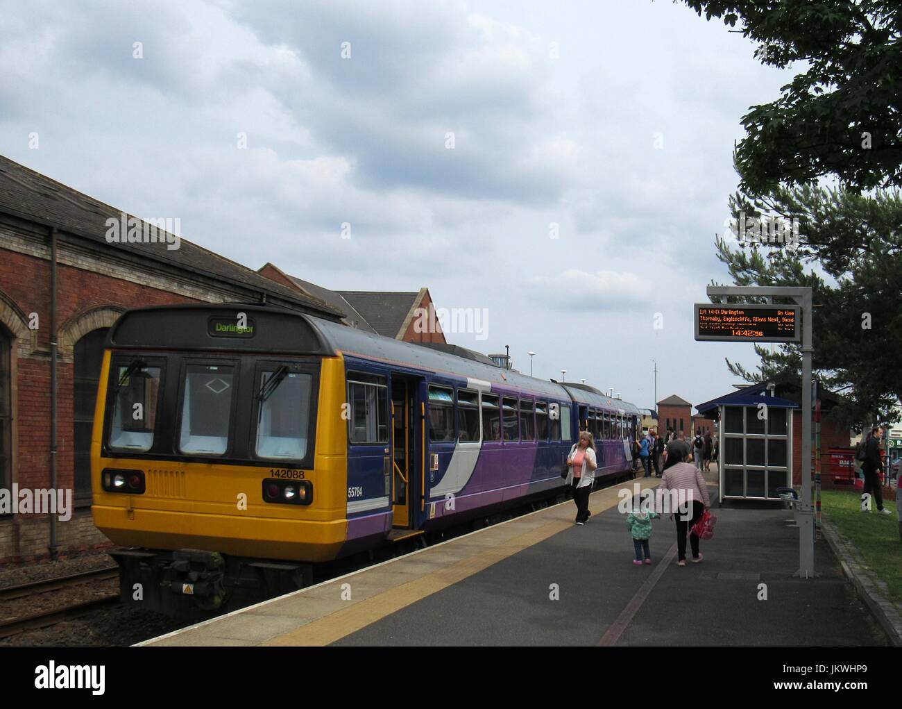 Redcar railway station Stock Photo - Alamy