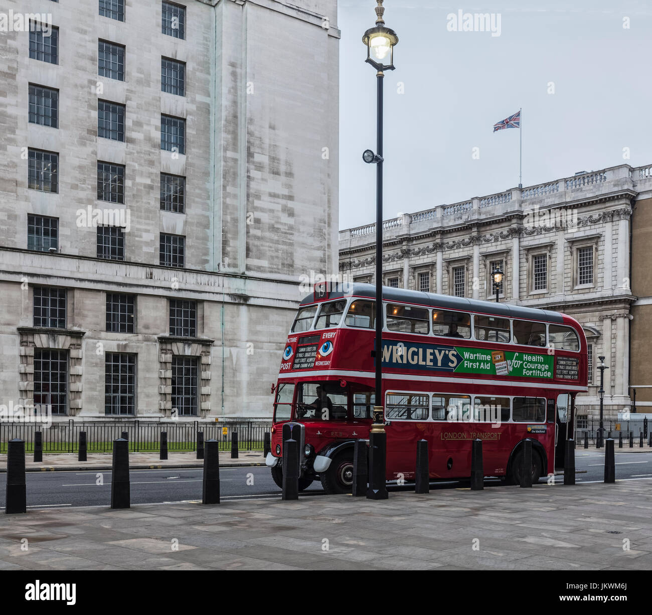 London Red Double-decker Bus Stock Photo - Alamy