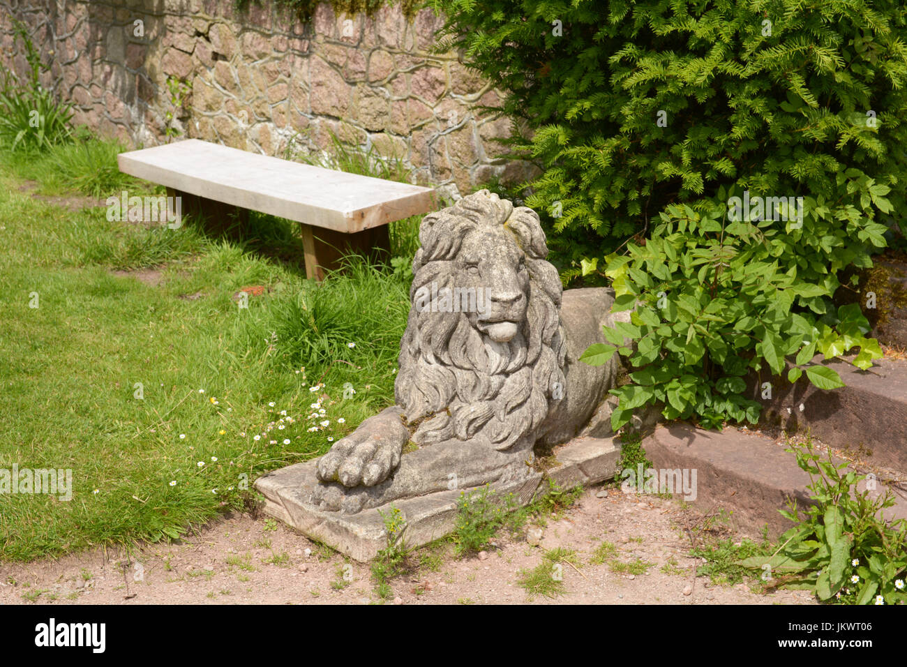 Lions head stone ornament Stock Photo - Alamy