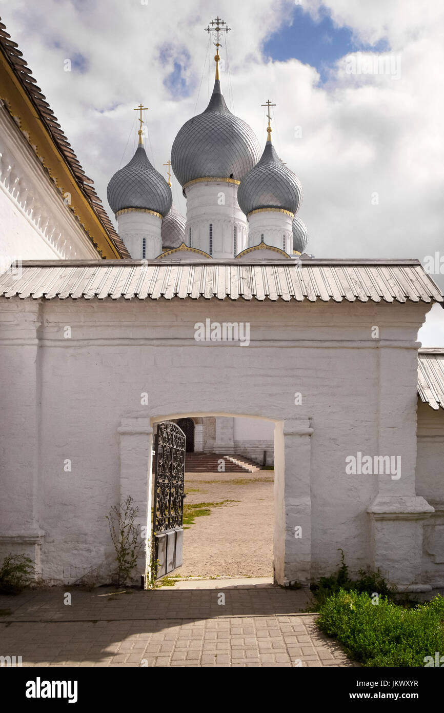 Kremlin Entrance High Resolution Stock Photography and Images - Alamy