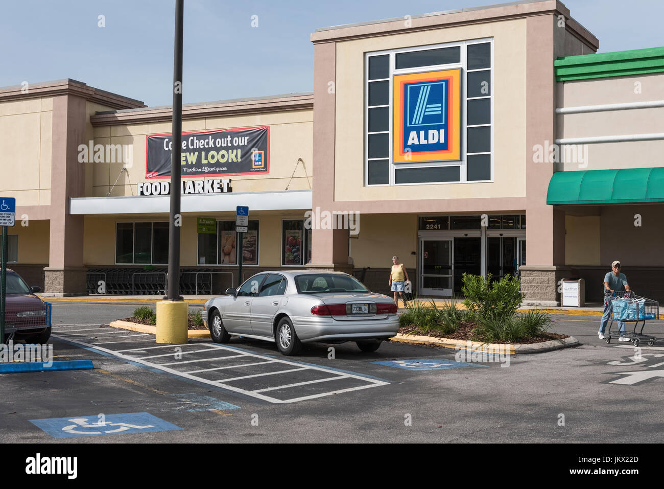 Aldis food hi-res stock photography and images - Alamy