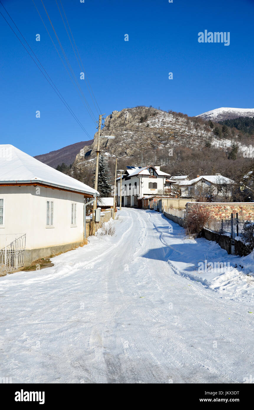 Bulgarian countryside hi-res stock photography and images - Alamy