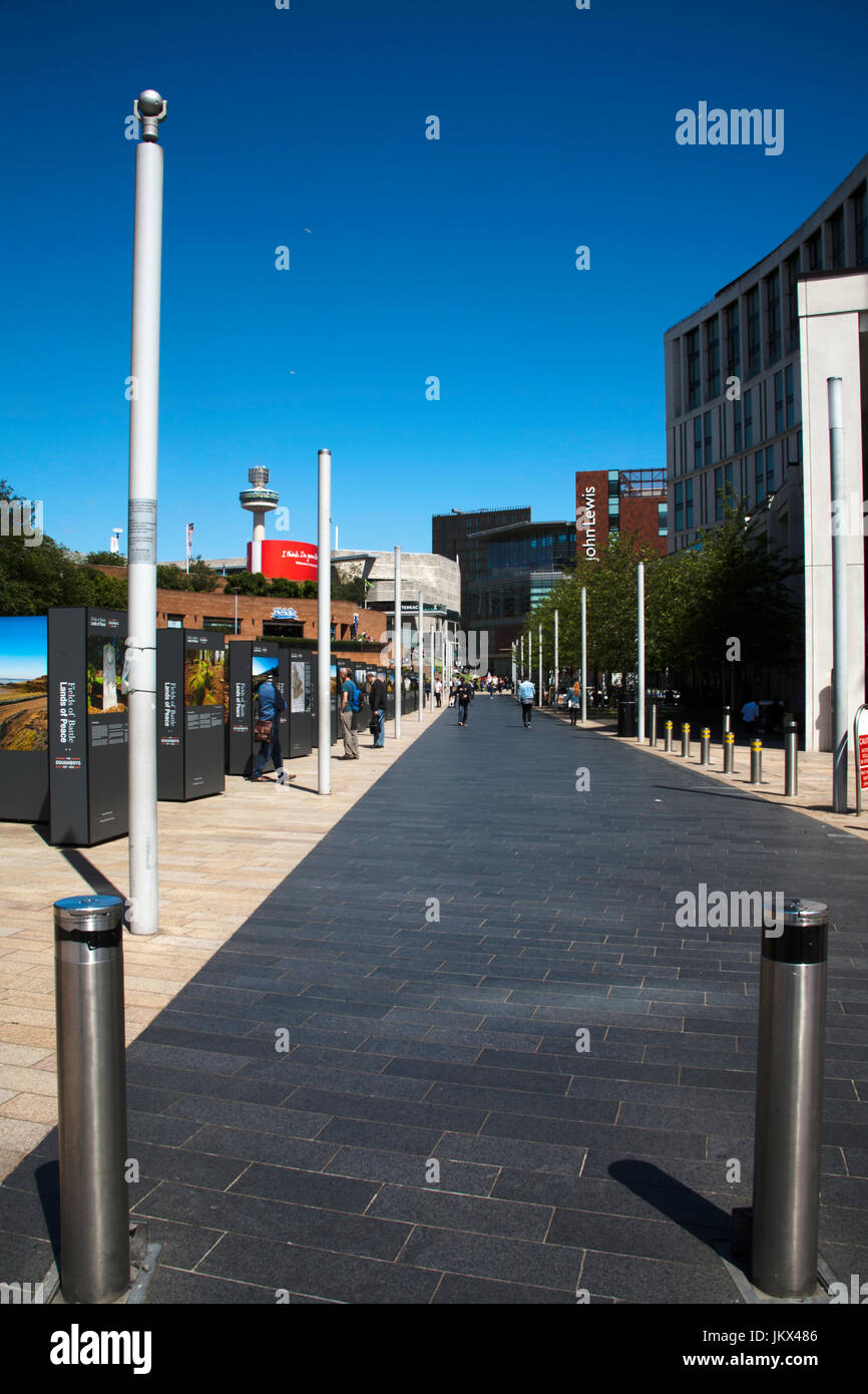 Thomas Steers Way Liverpool One Merseyside England Stock Photo - Alamy