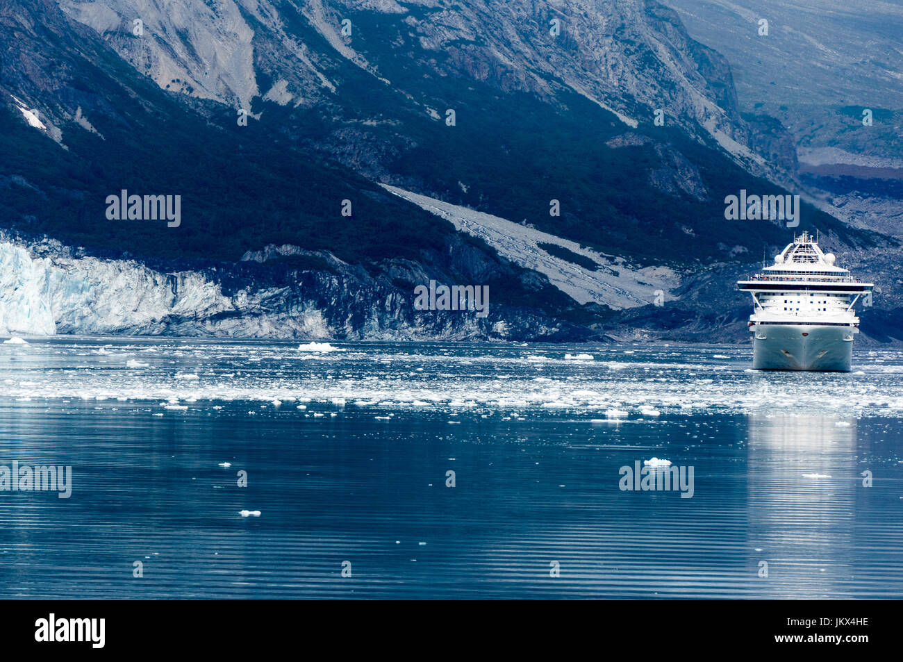 Princess cruise glacier bay hi-res stock photography and images - Alamy