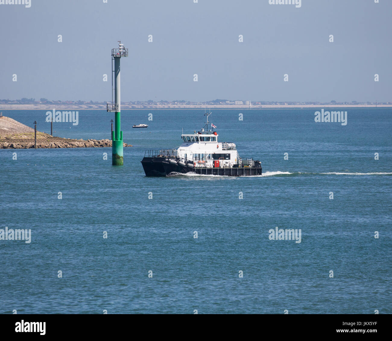 Fleet tender hi-res stock photography and images - Alamy