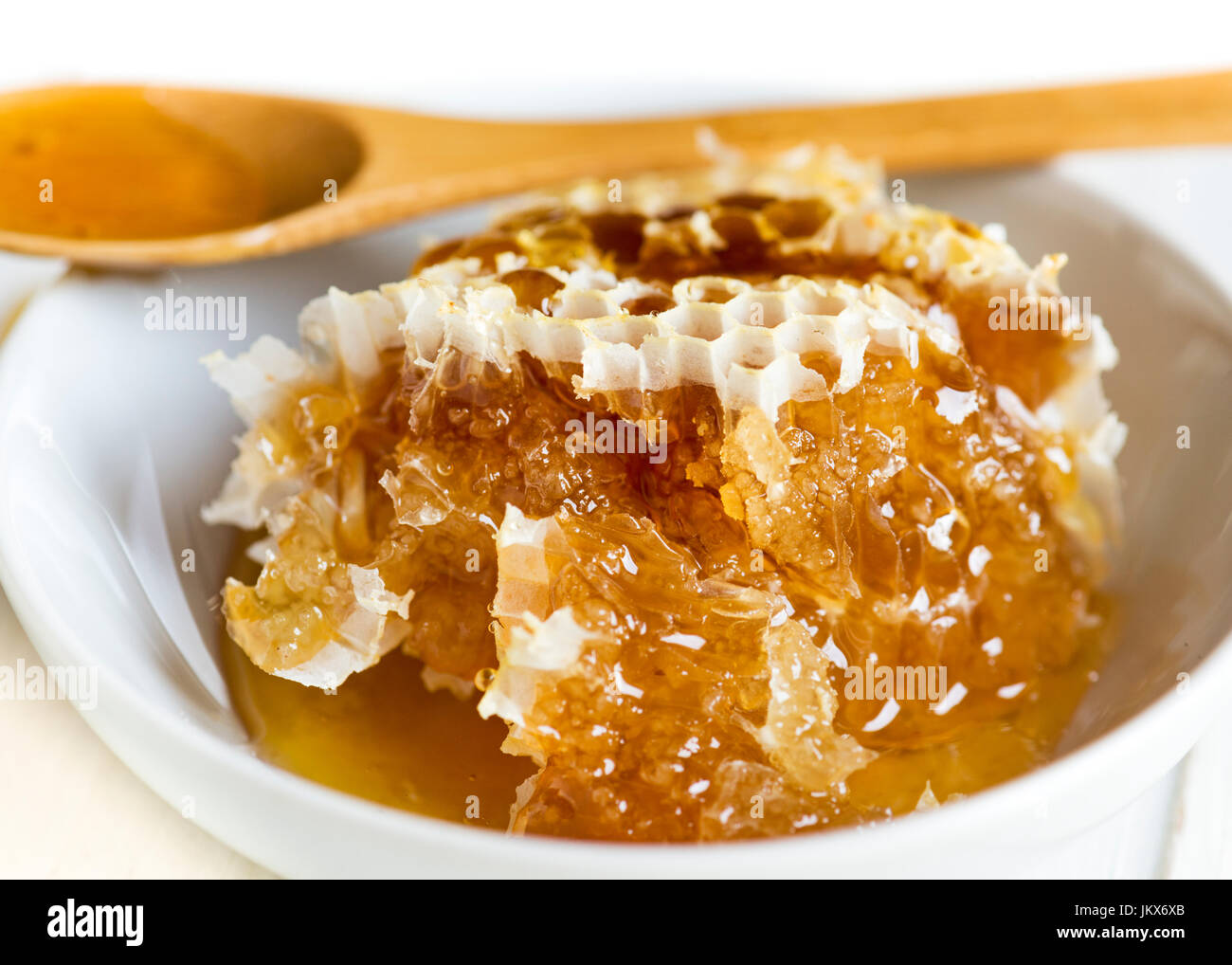 Beeswax honeycomb propolis hi-res stock photography and images - Alamy