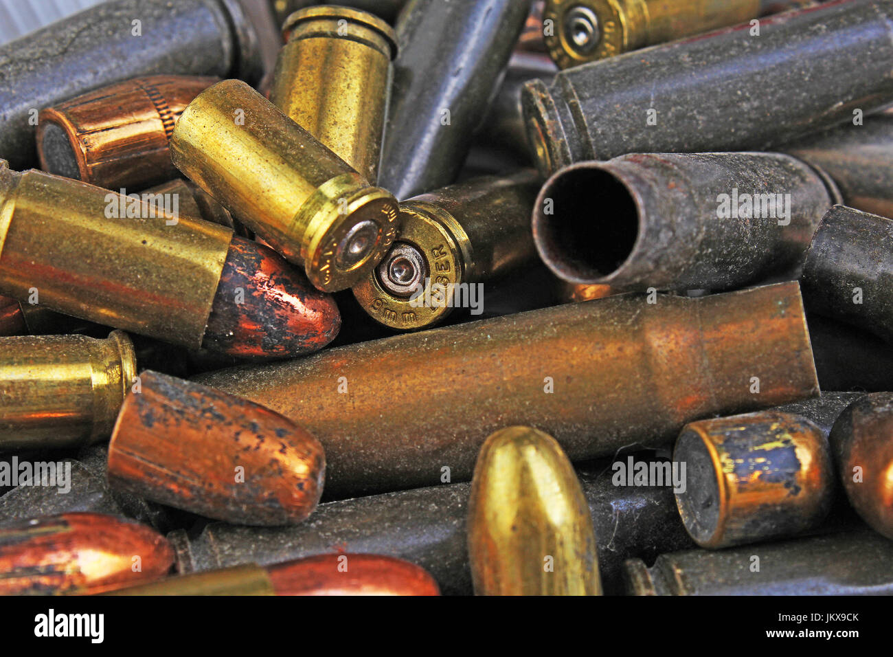 Magnum bullets hi-res stock photography and images - Alamy