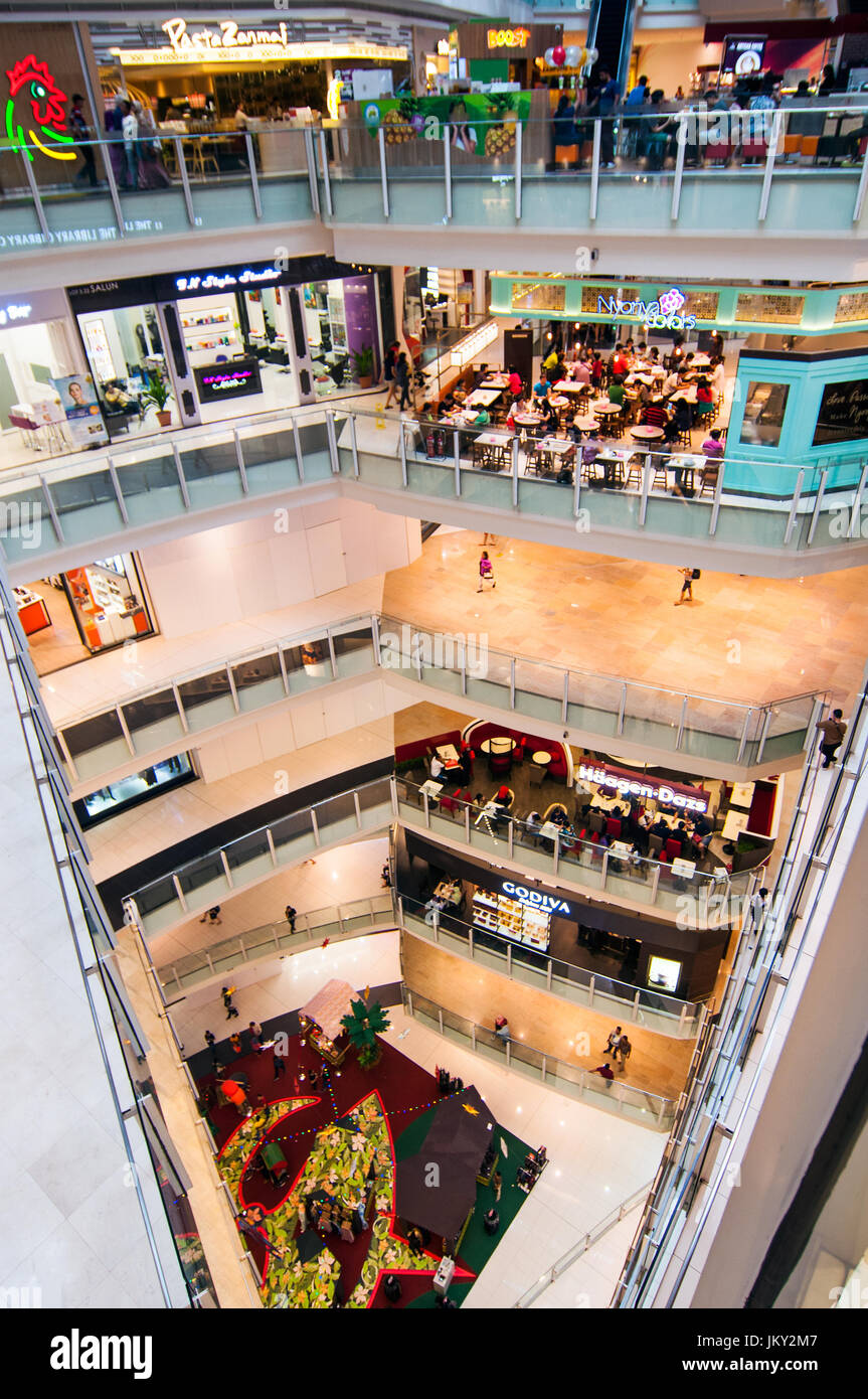 Sentral shopping mall hi-res stock photography and images - Alamy