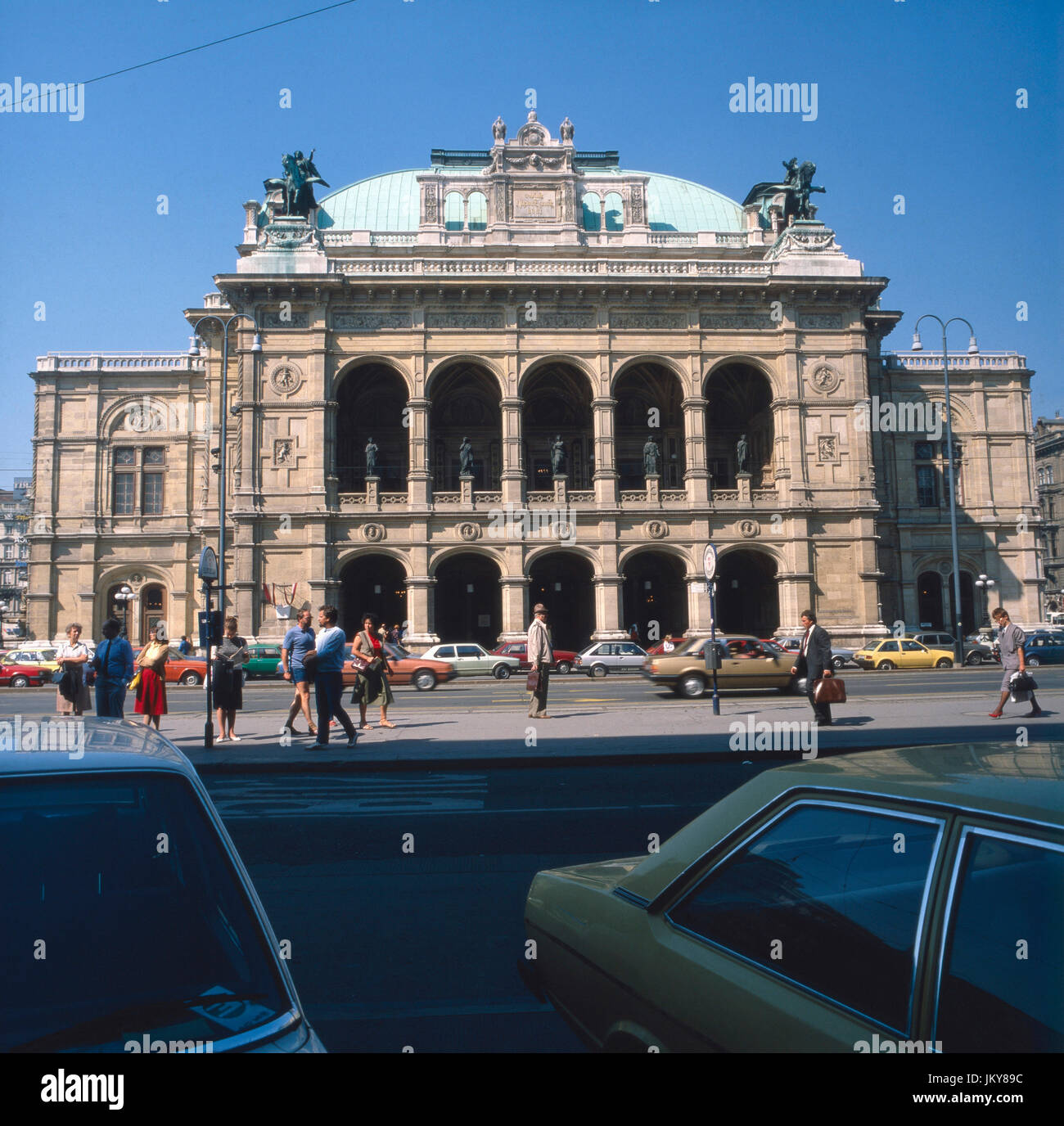 1980s vienna austria hi-res stock photography and images - Alamy