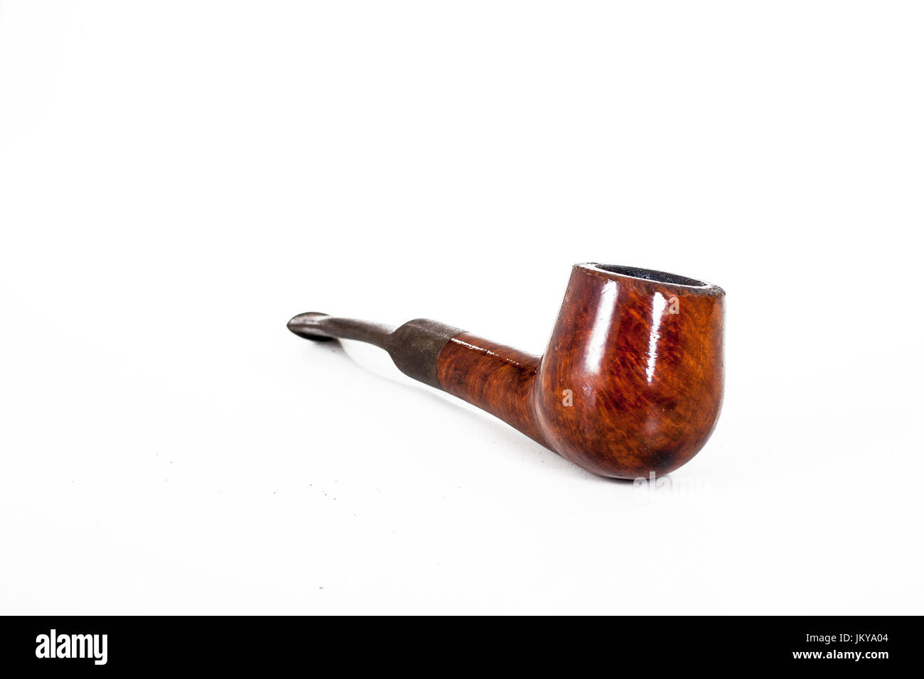 Vintage wooden pipe Stock Photo - Alamy