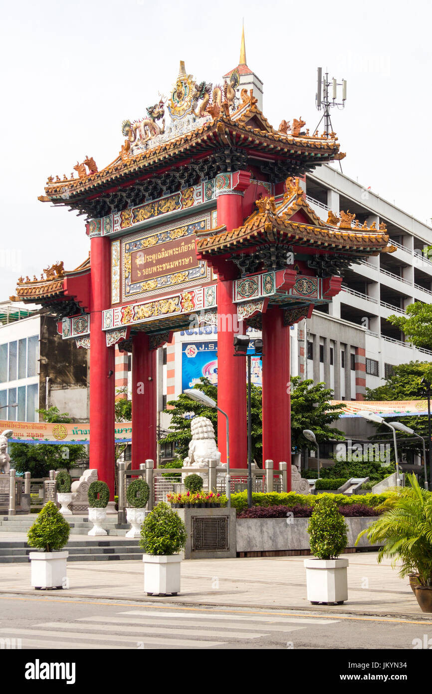 China gate, Chinatown, Bangkok, Thailand Stock Photo - Alamy