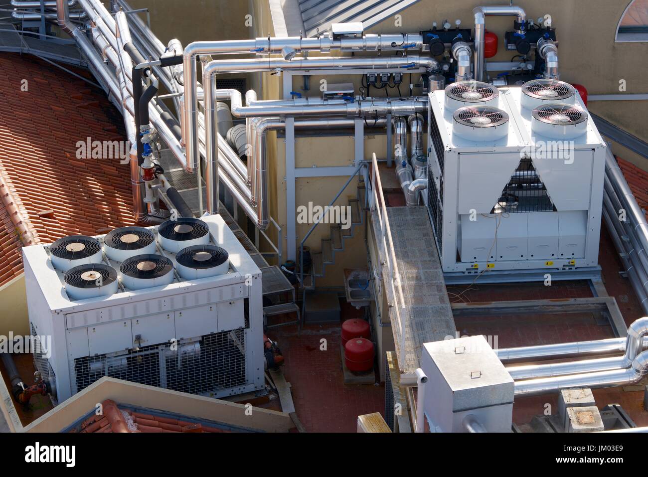 Big air conditioner hi-res stock photography and images - Alamy