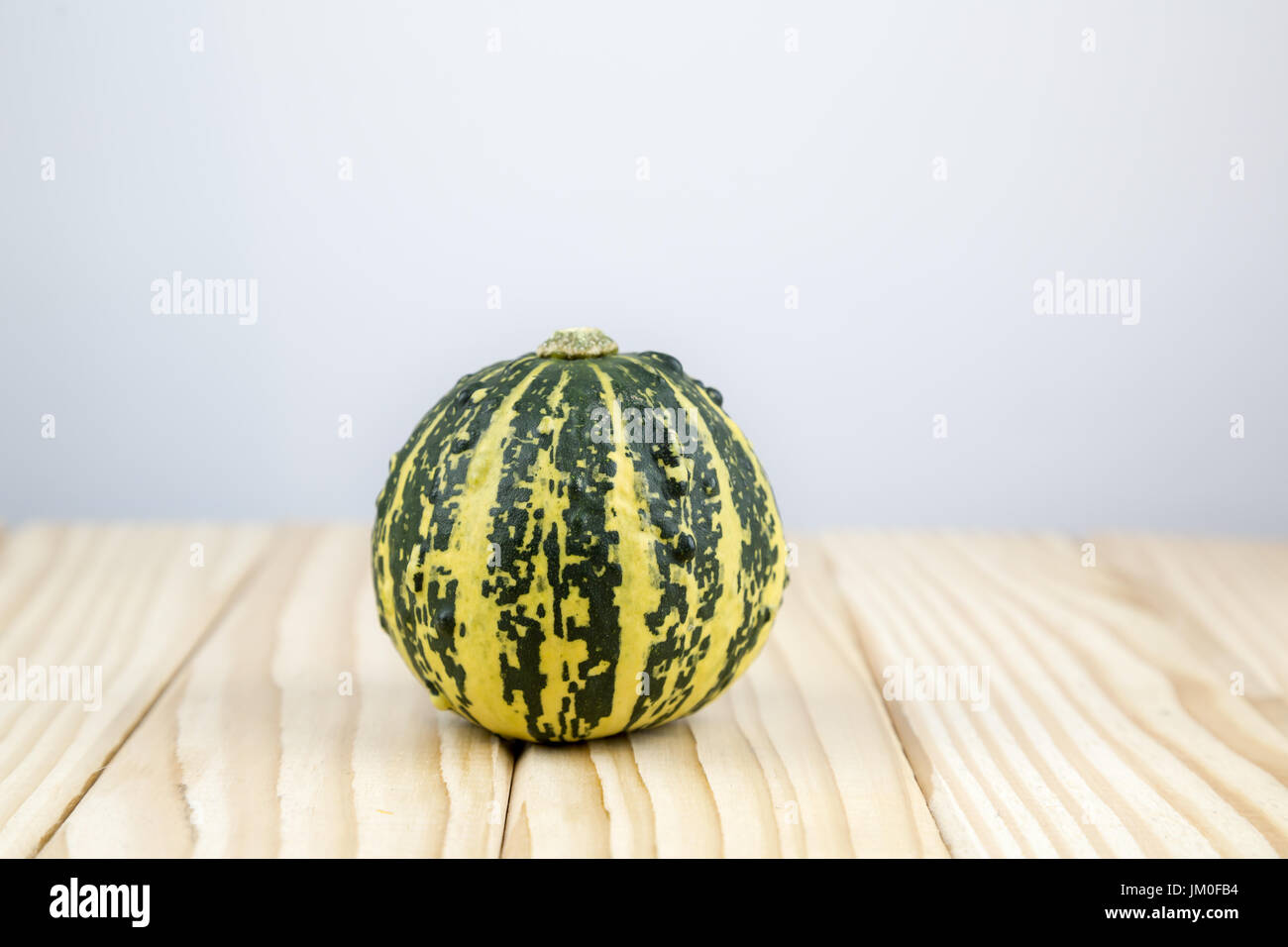 Yellow green striped pumpkin hi-res stock photography and images - Alamy