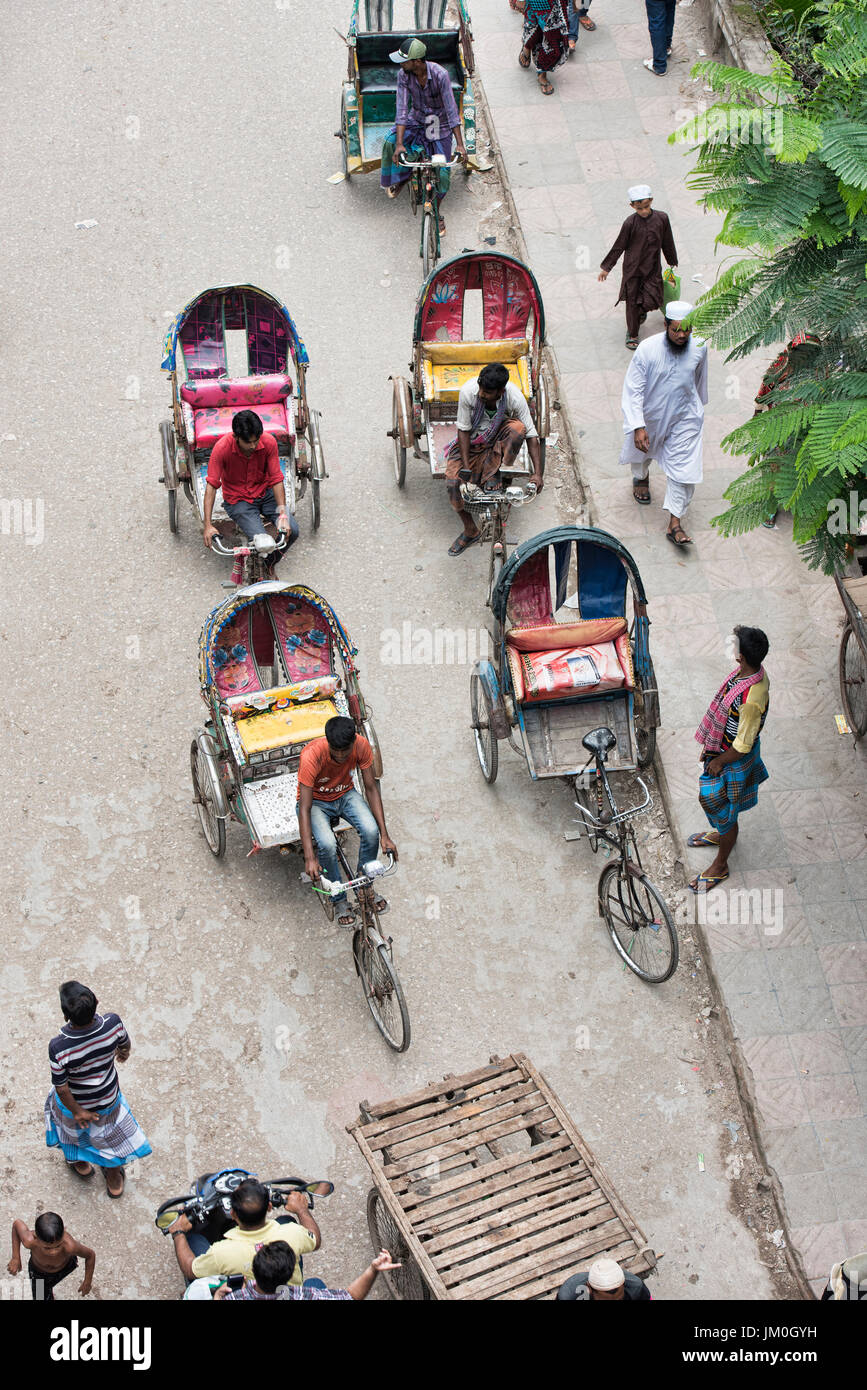 Rickshaw traffic, Dhaka, Bangladesh Stock Photo - Alamy