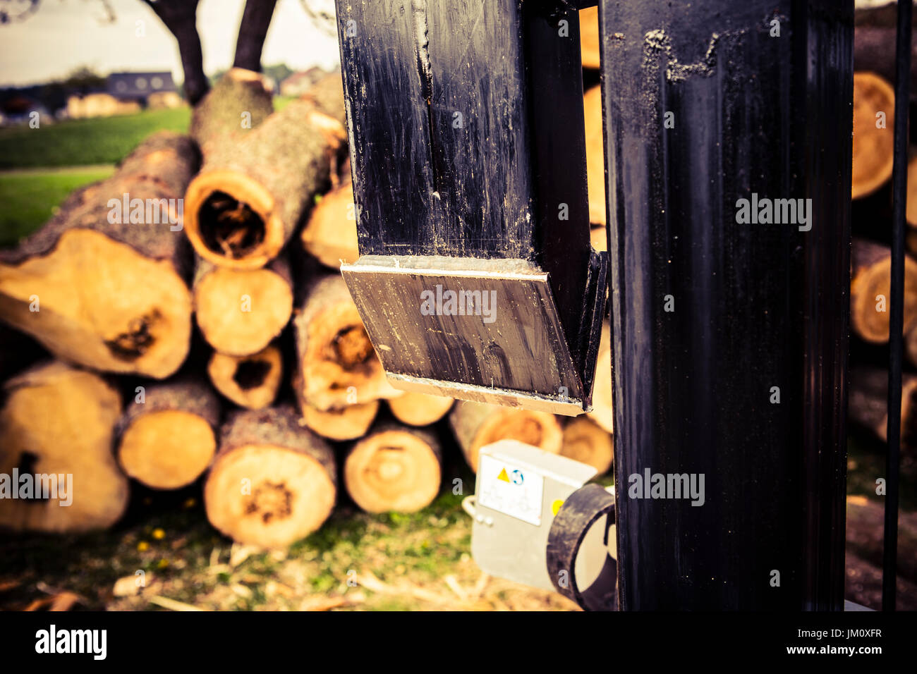 Splitter blade hi-res stock photography and images - Alamy