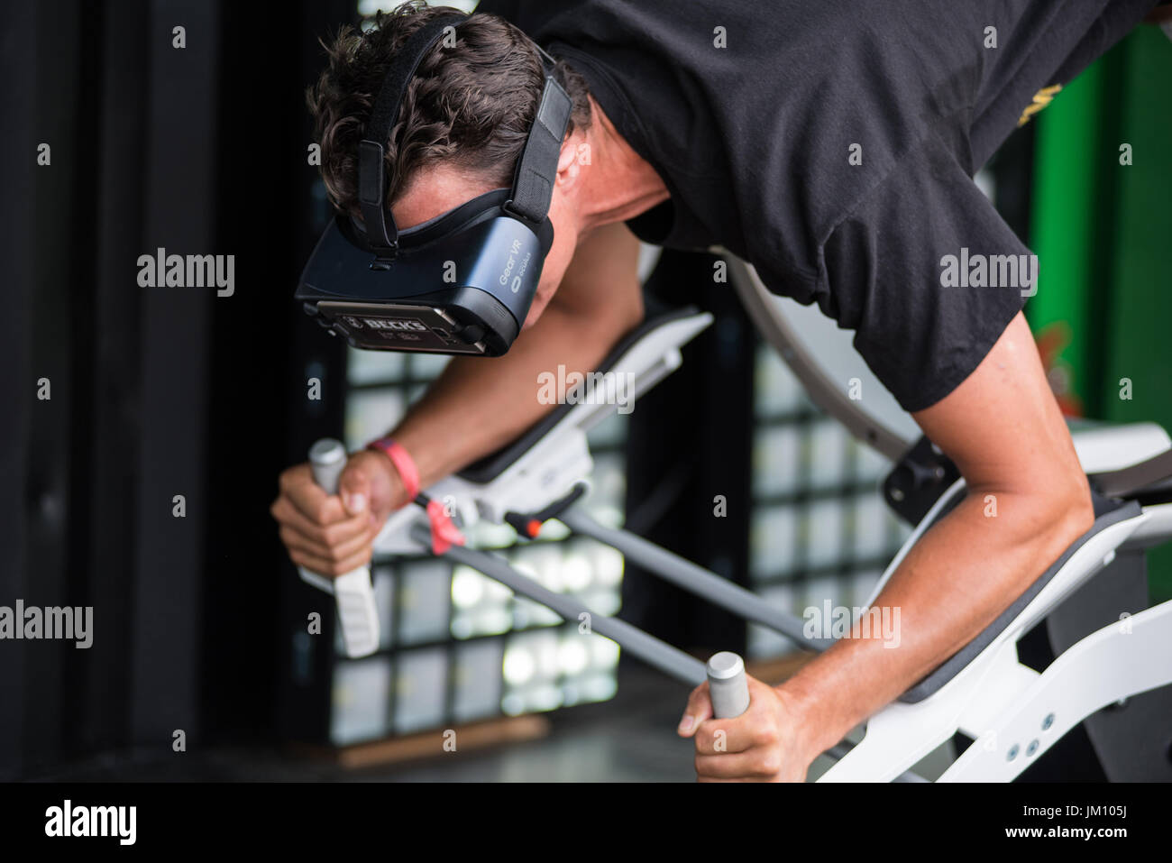 Vr glasses castle hi-res stock photography and images - Alamy