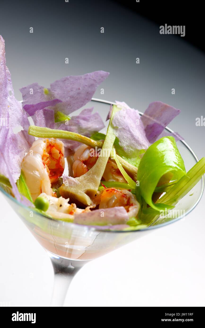 Modern prawn cocktail hi-res stock photography and images - Alamy