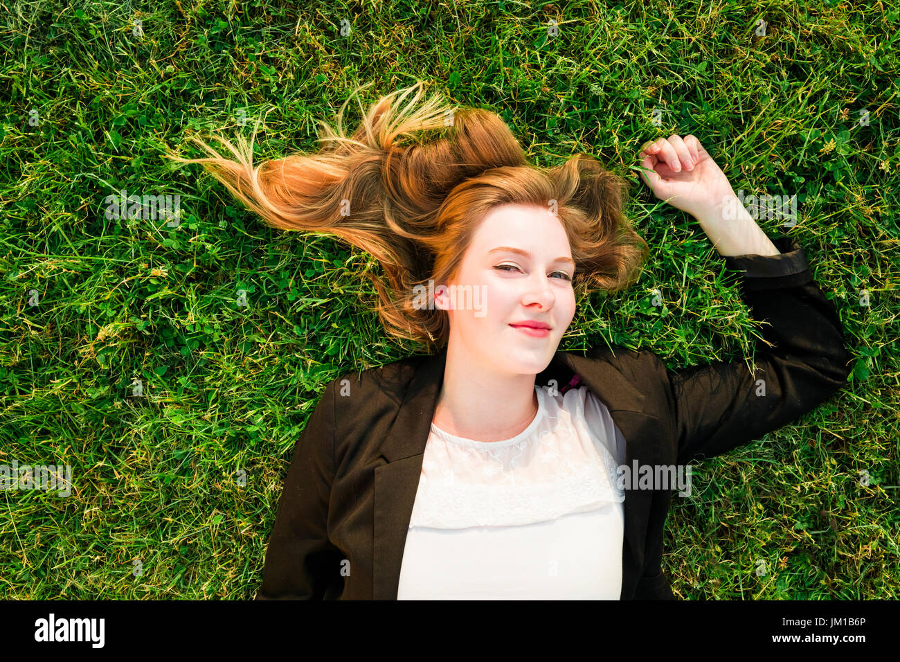 Strong independent woman hi-res stock photography and images - Alamy