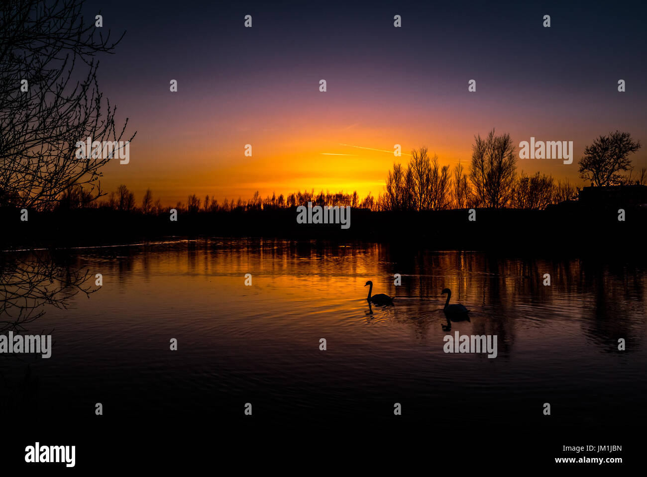 Cambridge countryside sunset hi-res stock photography and images - Alamy