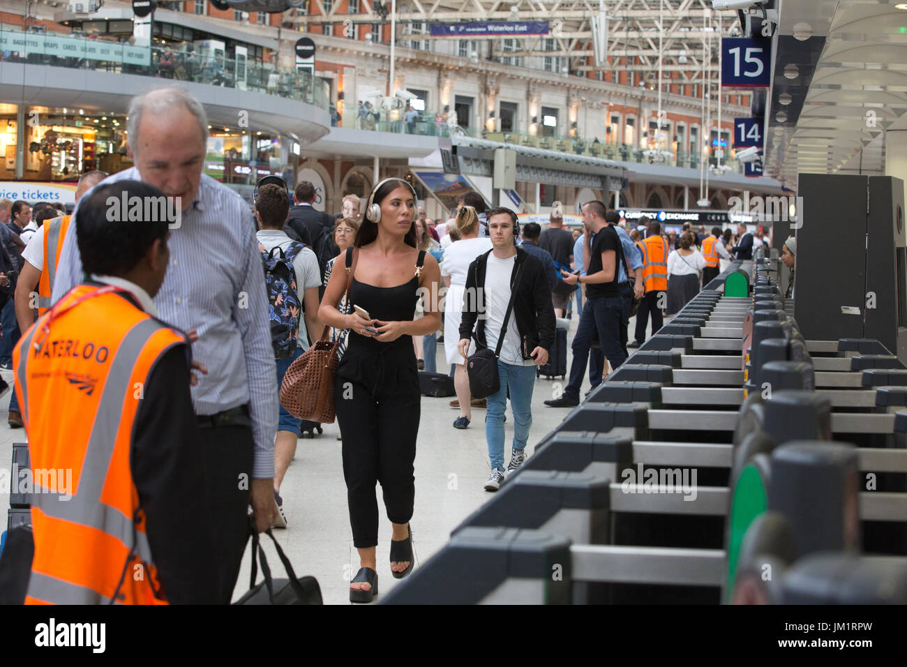 The departures board at waterloo station hi-res stock photography and ...
