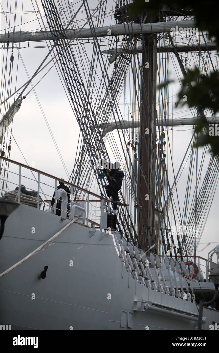 London, UK. 25th July, 2017. Peruvian tall ship Union, the world's ...