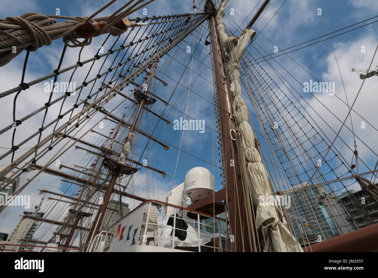 London, UK. 25th July, 2017. Peruvian tall ship Union, the world's ...