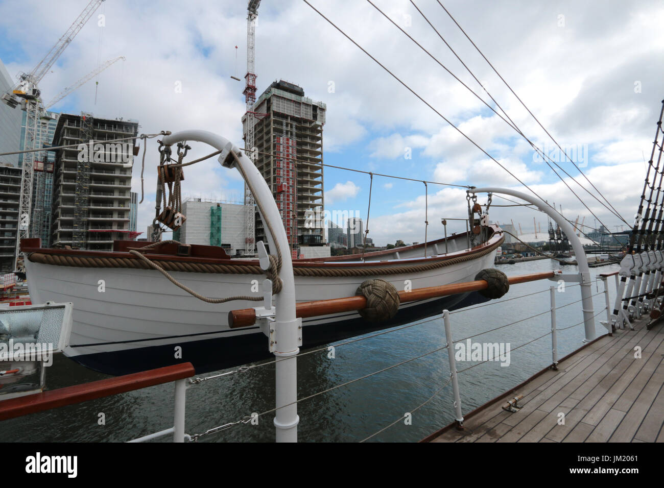 London, UK. 25th July, 2017. Peruvian tall ship Union, the world's ...