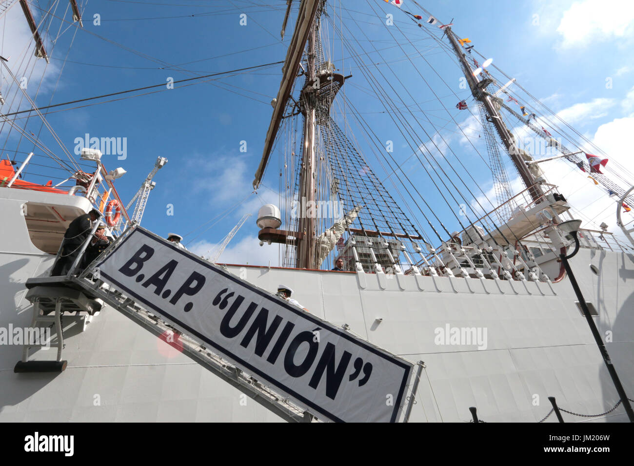 London, UK. 25th July, 2017. Peruvian tall ship Union, the world's ...