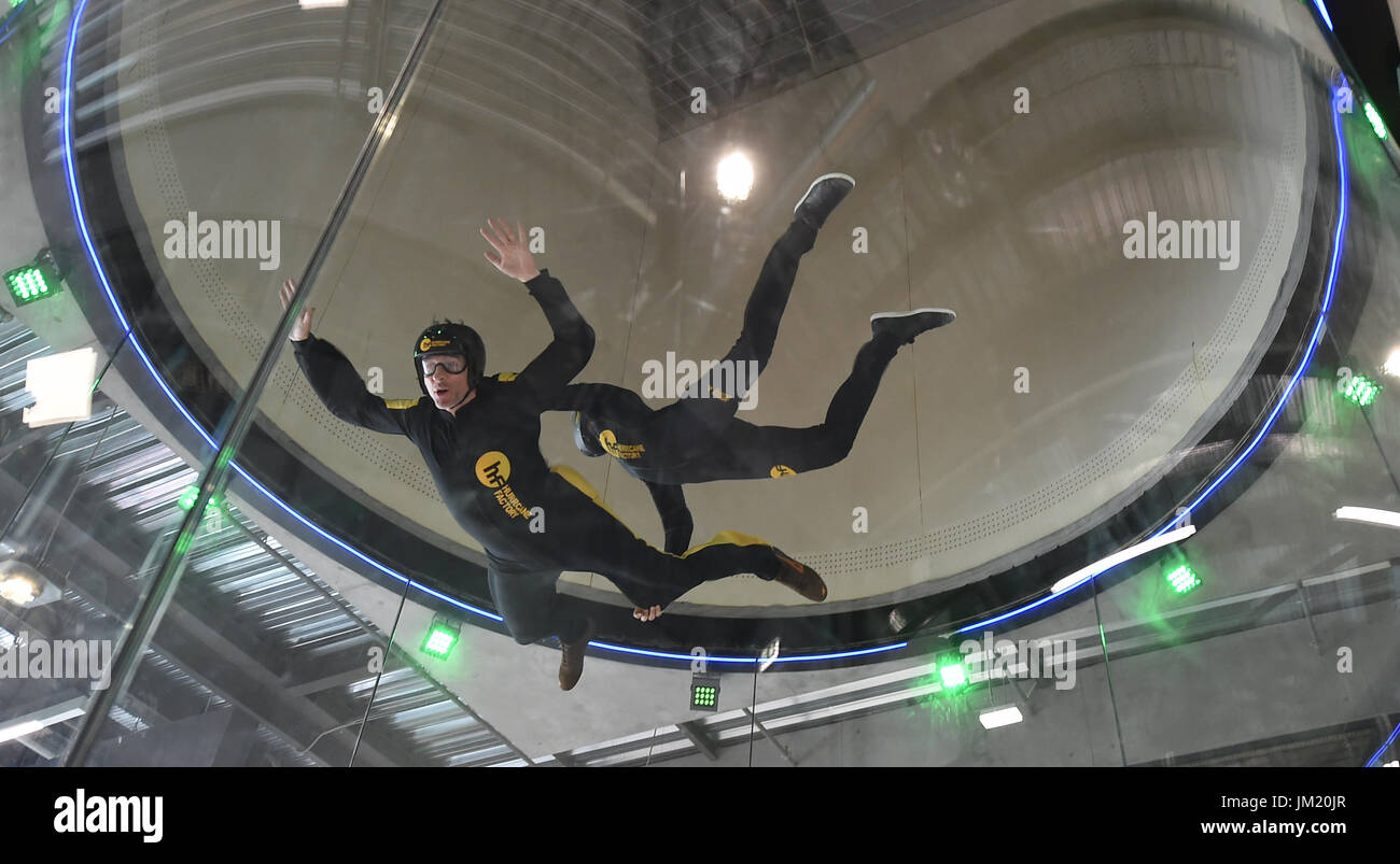 Bodyflying hi-res stock photography and images - Alamy