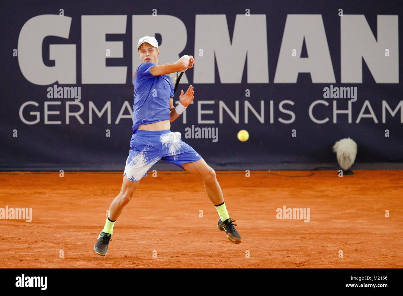 Hamburg, Germany, 25th July 2017: 16 years old tennis player Rudolf ...