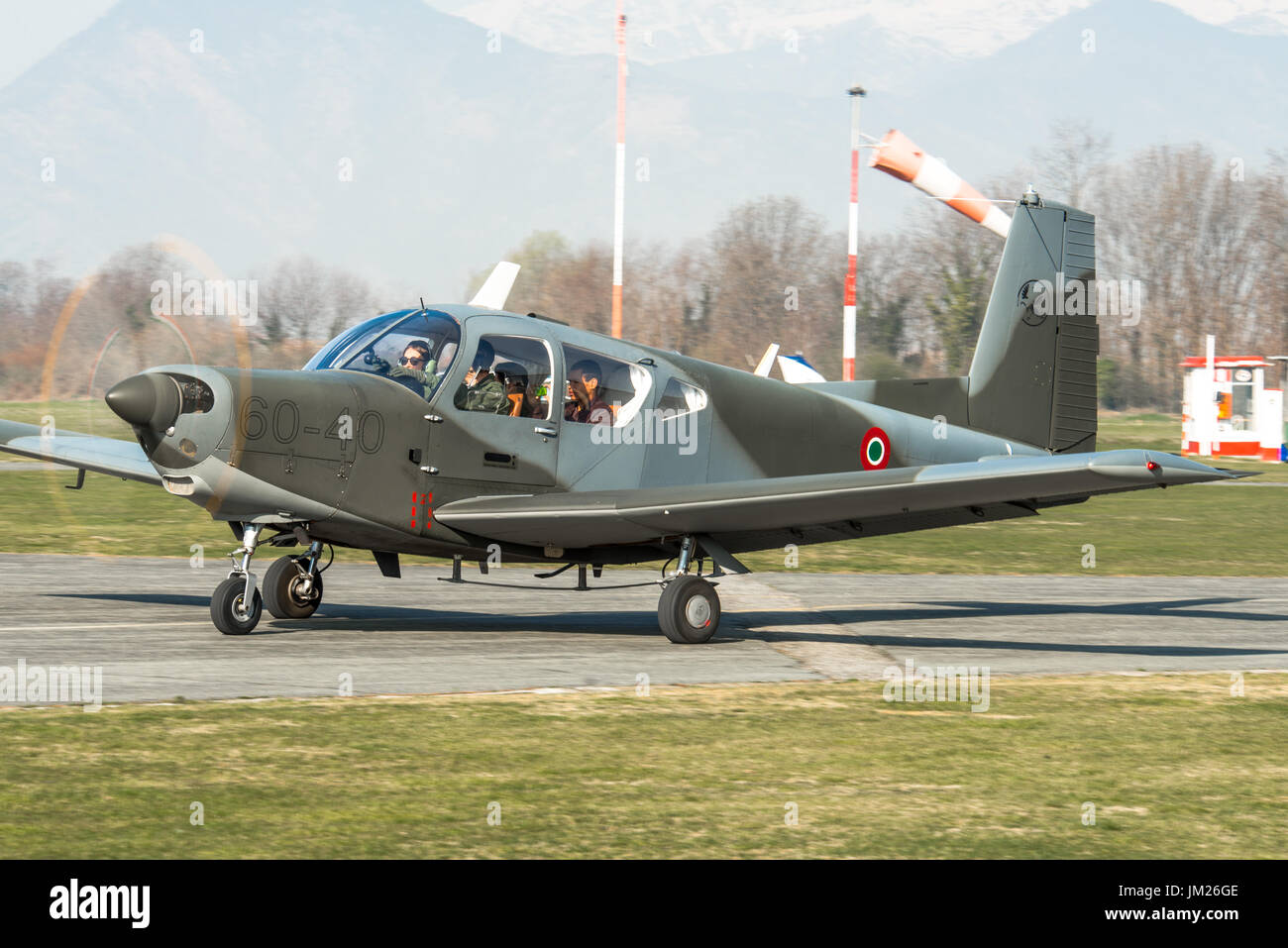 The marchetti S208M is a plane built in 1968, used for training, goods ...