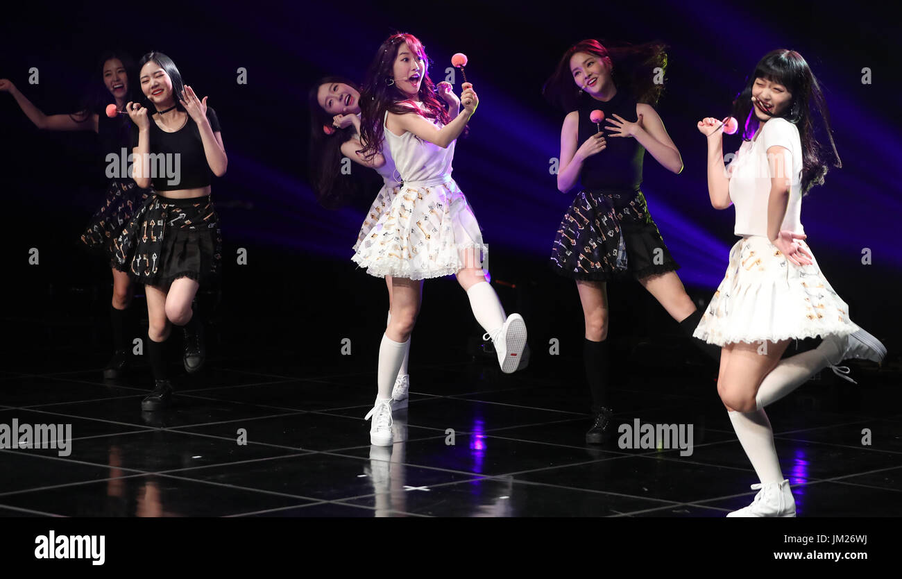 S. Korean girl group P.O.P South Korean girl group P.O.P performs ...