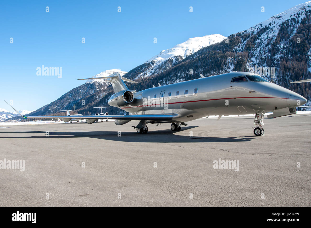 Bombardier challenger interior hi-res stock photography and images - Alamy
