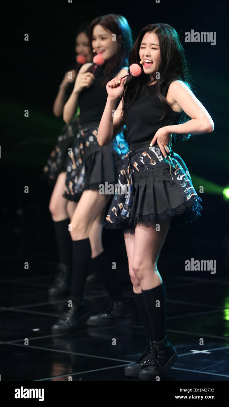 S. Korean girl group P.O.P South Korean girl group P.O.P performs ...