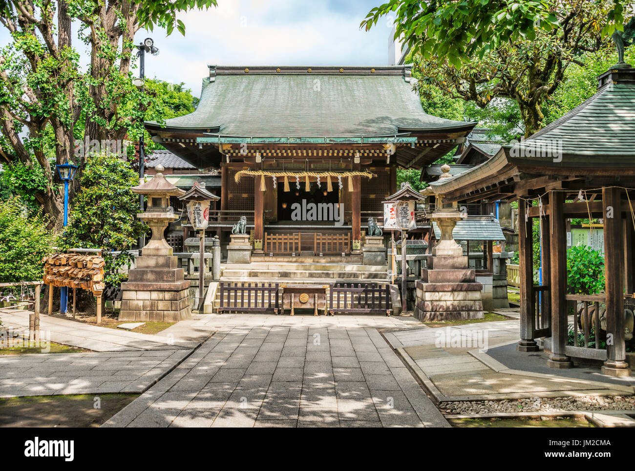 Kakigara Inari High Resolution Stock Photography and Images - Alamy