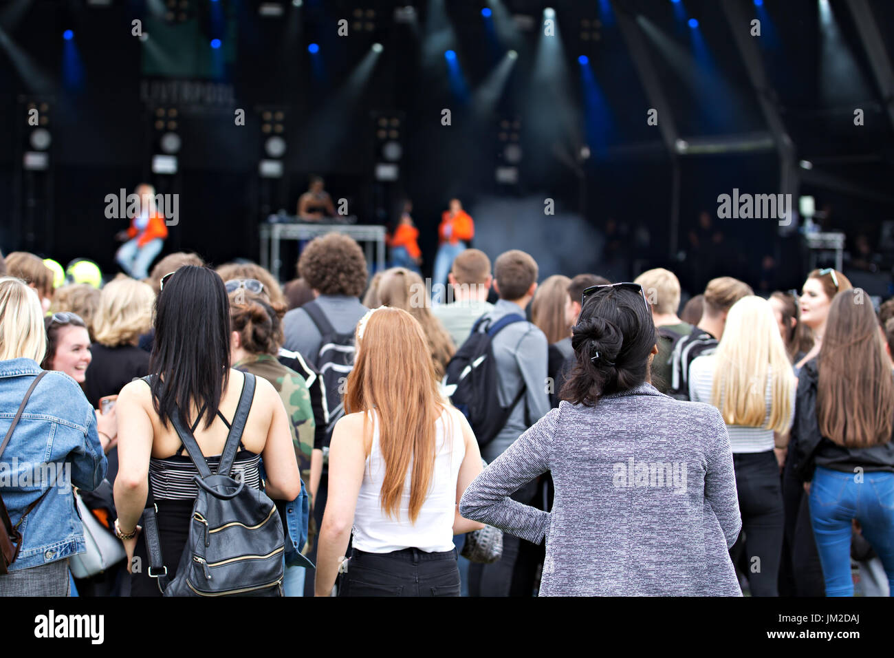Crowds enjoying the International Music Festival in Sefton Park ...